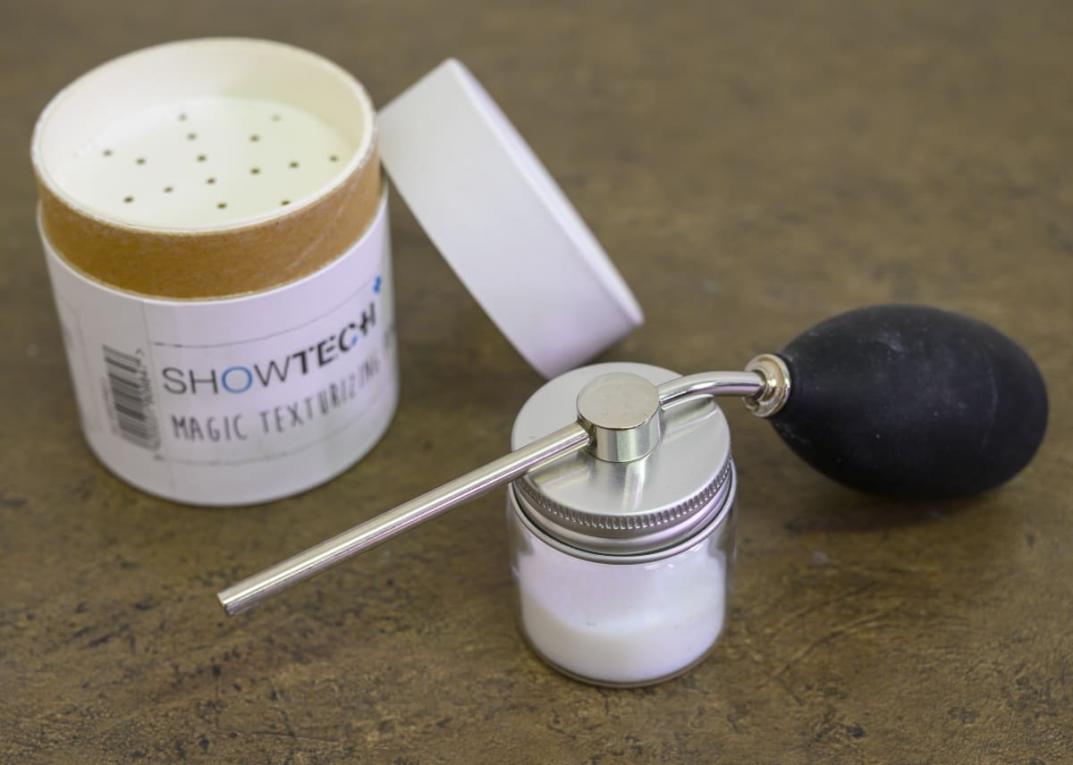 Aplicador de Tiza Show Tech+ Powder Puffer 50 ml – Fullpet